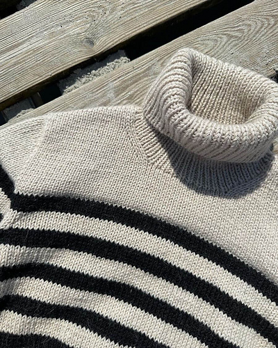 Ravelry: Lyon Sweater - Chunky Edition pattern by PetiteKnit