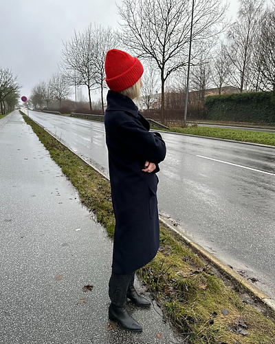 Ravelry: Weekend Hat pattern by PetiteKnit