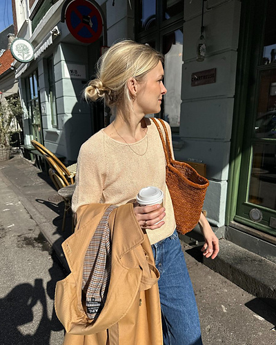 Ravelry: Cumulus Tee O-neck pattern by PetiteKnit