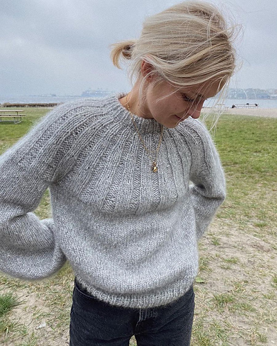 Ravelry: Sunday Sweater pattern by PetiteKnit