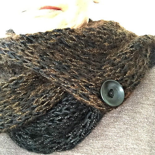 Ravelry: Madu pattern by Petra Breakstone