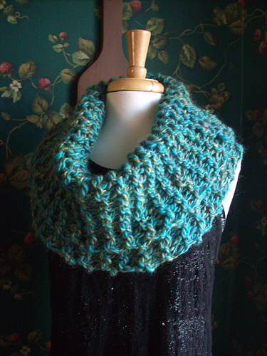Ravelry: Sassenach pattern by Phyll Lagerman