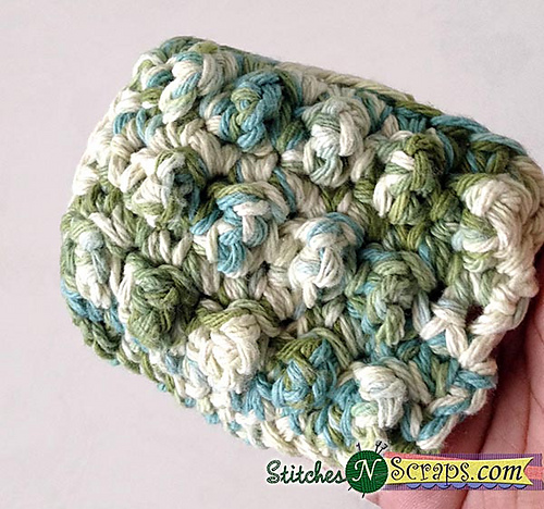 Ravelry: Little Nubby Scrubbie pattern by Pia Thadani