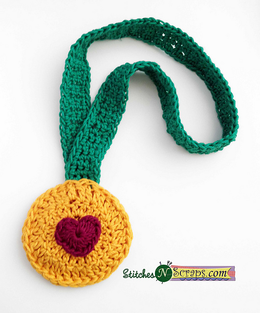 Ravelry: Heart of Gold Medal pattern by Pia Thadani