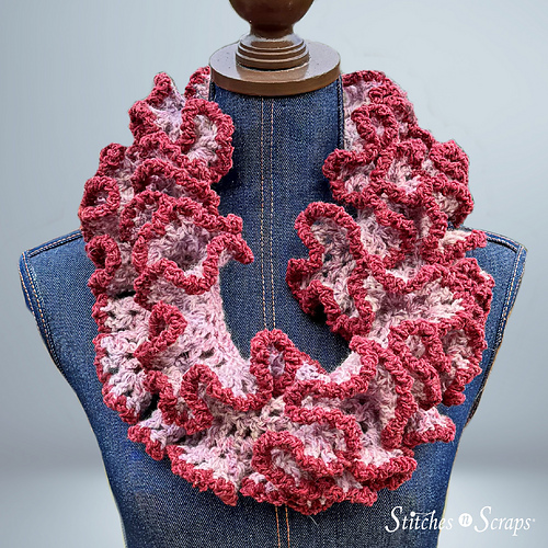 Ravelry: Hyperbole pattern by Pia Thadani