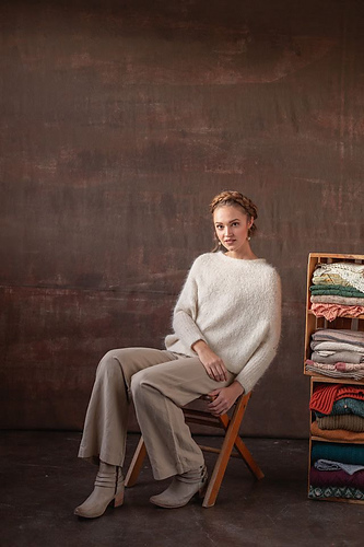 Ravelry: Hazan Swancho pattern by Courtney Spainhower