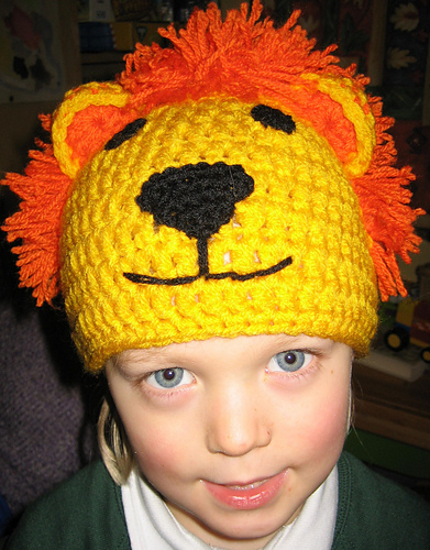 Ravelry: Wild Things - Lion and Bear Hats pattern by Jane Bibby
