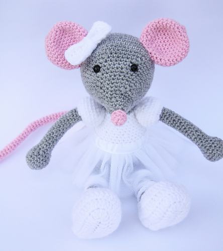 Ravelry: Ballerina-Mouse pattern by Mari-Liis Lille