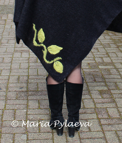 Ravelry: Leafy Poncho pattern by Maria Pylaeva