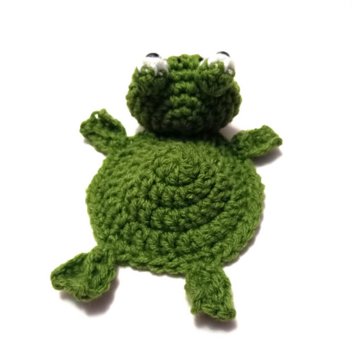 Ravelry: A Frog Coaster pattern by Dani Joan