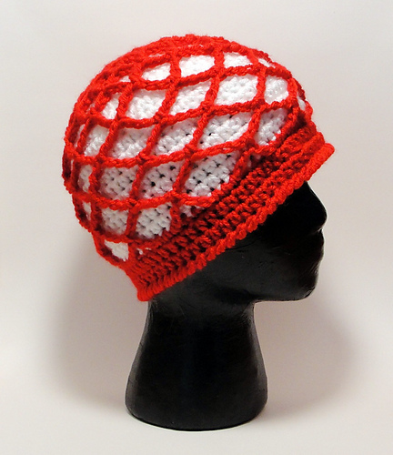 Ravelry: Fishnet Beanie pattern by Liz McQueen