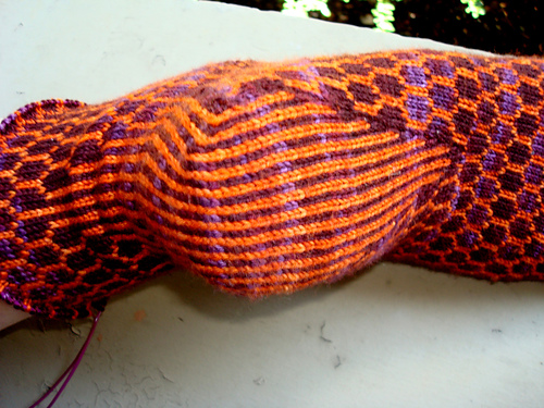 Ravelry: Lizard Socks pattern by Beate Zäch
