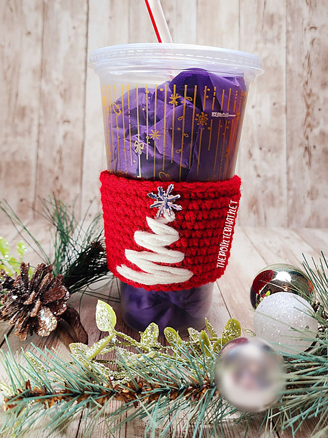 Ravelry: TPH Christmas Tree Cup Cozy pattern by Jami K Succop