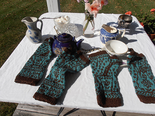 Ravelry: A Good Cuppa pattern by Miranda Grant