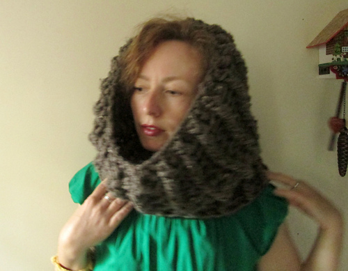 Ravelry: Sassenach Claire Outlander Crochet Cowl pattern by Polly Foo Foo