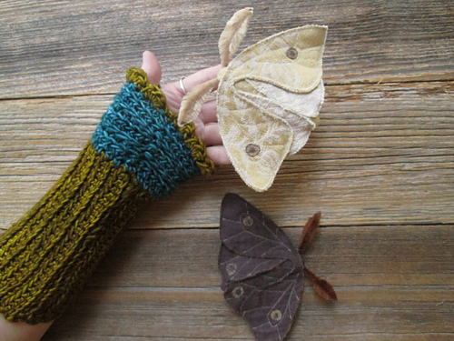 Ravelry: Mrs.Fitz Inspired Mini Mitts Crocheted Version 1.0 Outlander ...