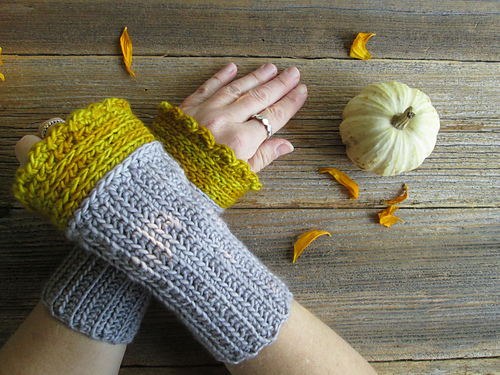 Ravelry: Mrs. Fitz Wristwarmers - Outlander Inspired pattern by Polly ...