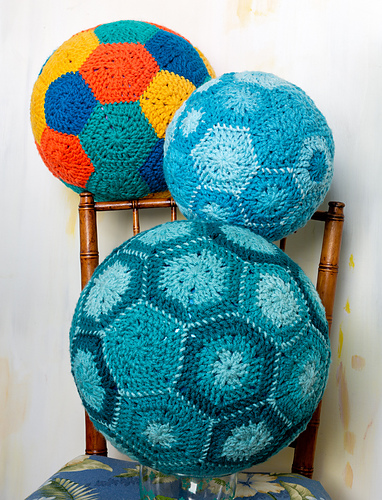 Ravelry: Hexie Patchwork Ball pattern by Shelly Skroch
