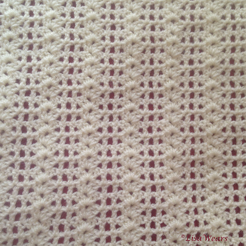 Ravelry: It's a breeze - baby blanket pattern by Lisa Wears