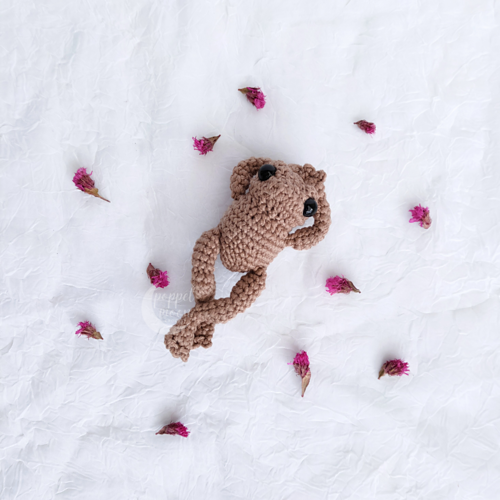 Ravelry: Tiny Toad pattern by Nichole R.
