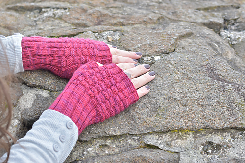 Ravelry: Grá pattern by Gillian Harkness