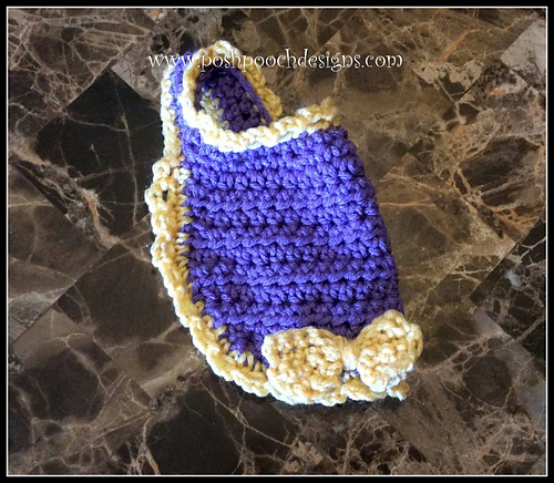 Ravelry: Lacy Trim Dog Bib pattern by Sara Sach