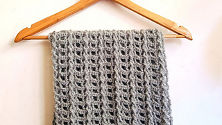 Ravelry: cables and chains scarf pattern by TLH Patterns