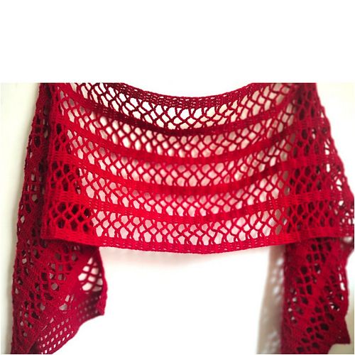 Ravelry: Julia pattern by TLH Patterns