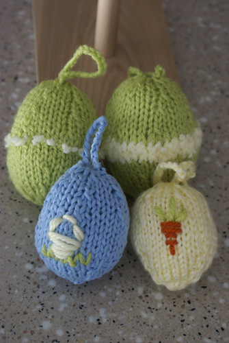 Ravelry: Knit Easter Eggs pattern by PreciousKnits