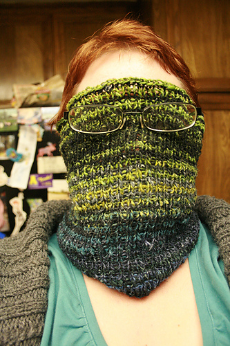 Ravelry: Noro Striped Cowl pattern by Preita Salyer