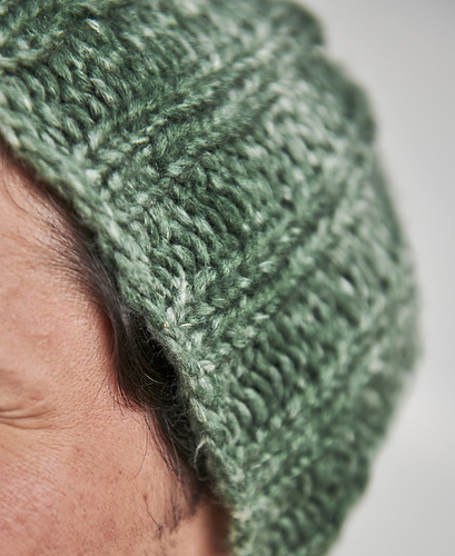 Ravelry: Forest Ridge Beanie pattern by Amy Gunderson
