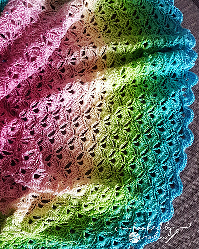 Ravelry: Lotus Flower Blanket pattern by Hooked by Robin