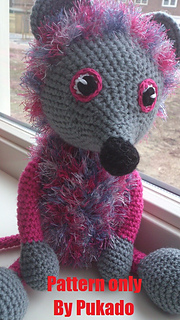Ravelry: Mouse Soft Toy pattern by Patricia Stuart