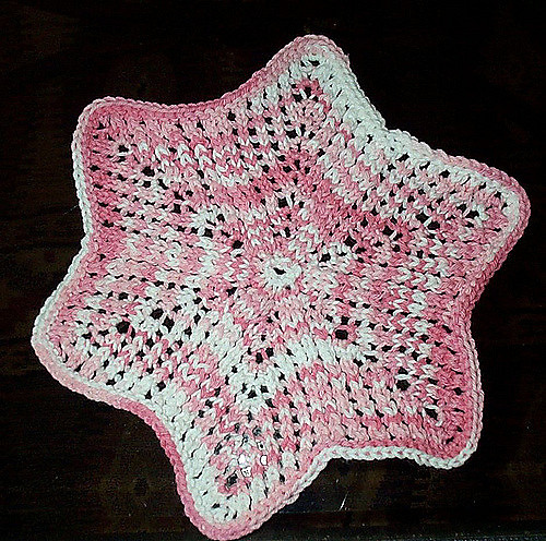 Ravelry: Lace Star Cloth pattern by Jill Vosburg