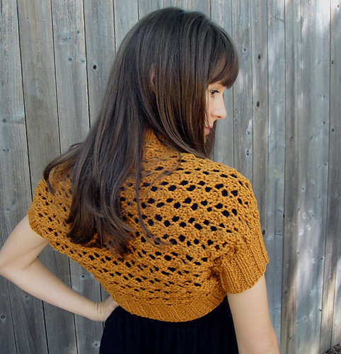 Ravelry: The Organic Shrug pattern by Hilary Hunt