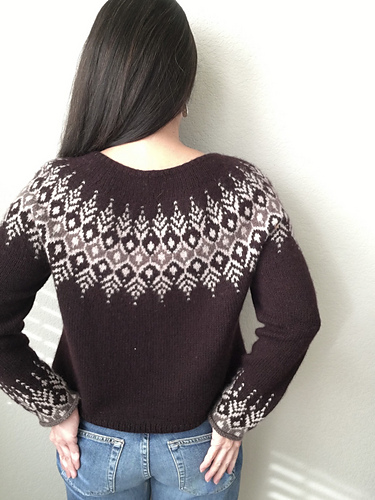 Ravelry: Midcoast pattern by Jennifer Steingass
