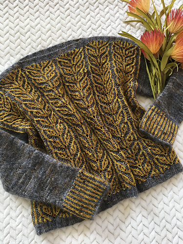 Ravelry: Broadleaf pattern by Wool & Pine