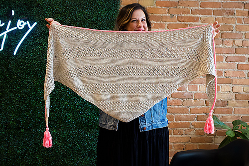 Ravelry: Star Brite pattern by Hayley Scharping (Purls and Pepper Designs)