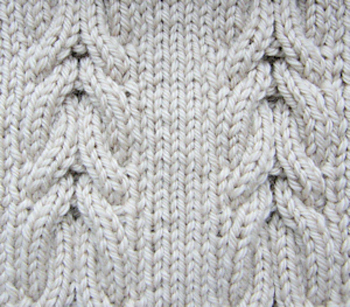 Ravelry: Double Lyre Moebius pattern by Luise O'Neill