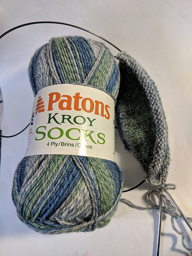 Ravelry: Newfoundland Cable pattern by Queen Schmooze