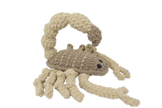 Ravelry: Scorpion pattern by Sarah Quillen