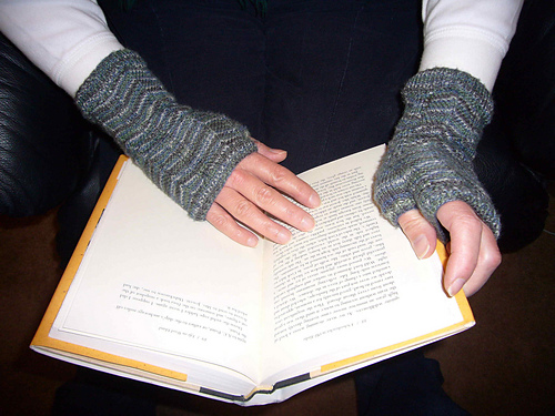 Ravelry: Jaywalker Mitts pattern by SaBine Vogelpoth