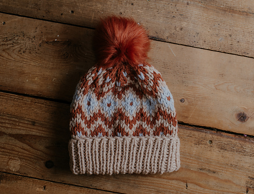 Ravelry: Oxbow Hat pattern by Caryn Prouty