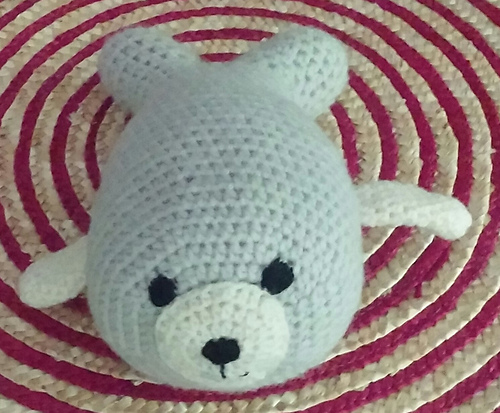 Ravelry: Baby Seal pattern by Rhondda Mol (Oombawka Design)
