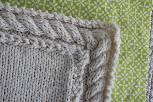 Ravelry: Continuous Cable Border pattern by Rachael Rabbit