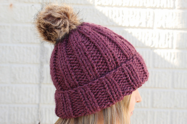 Ravelry: The Izzy Super Bulky Knit Hat pattern by Rachel Herring
