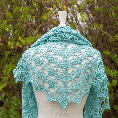 Ravelry: Diadem Shawl pattern by Rachy Newin