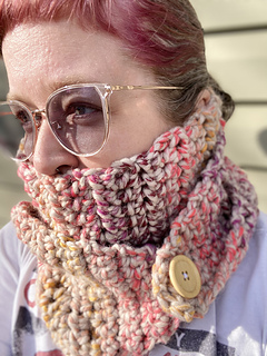 Ravelry: Warm Hug Scarf pattern by Rachel Martens