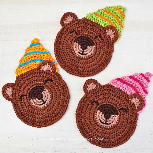 Ravelry: Party Bear Coasters pattern by Raffaella Tassoni