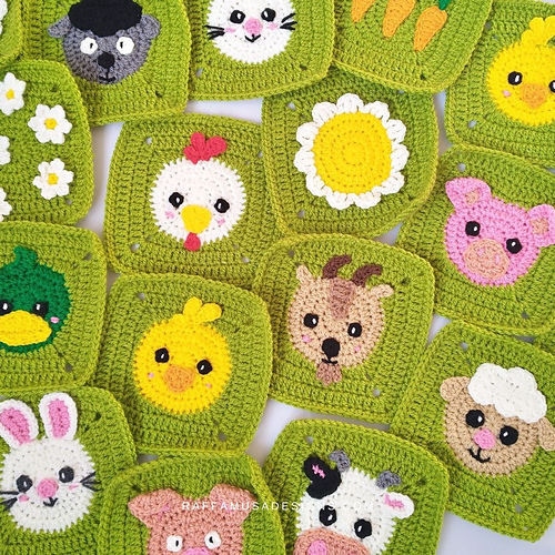 Ravelry: Chicken & Chick Granny Square pattern by Raffaella Tassoni